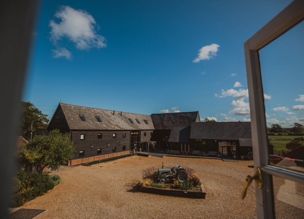 Barn Wedding Venue in Hitchin, Hertfordshire | Barns at Redcoats